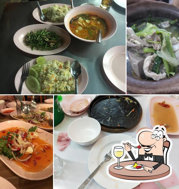 Neung Anong Boiled Rice restaurant, Bangkok - Restaurant reviews