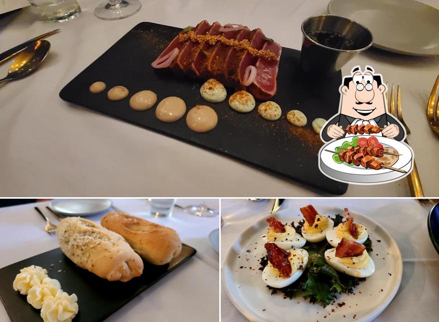 Ivory House in Cincinnati - Restaurant menu and reviews