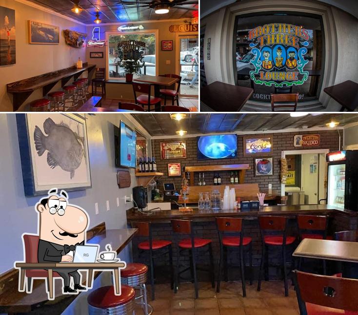 Brothers Three Lounge in Ocean Springs