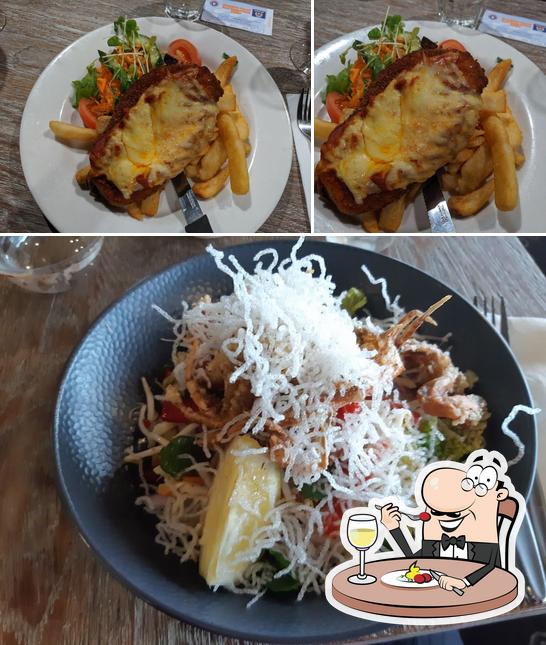 Kings Beach Surf Club, Kings Beach - Restaurant menu, prices and reviews
