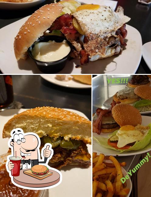 Flip Side Rocky River, Rocky River - Restaurant menu, prices and reviews