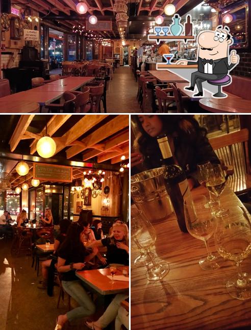 Bar Waverly in Montreal - Restaurant menu and reviews