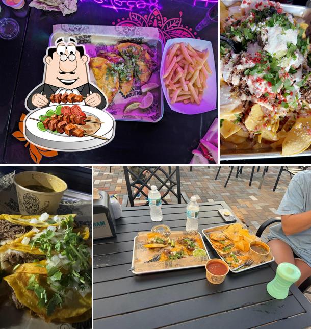 Talkin' Tacos Towncenter, Jacksonville - Restaurant menu, prices and ...