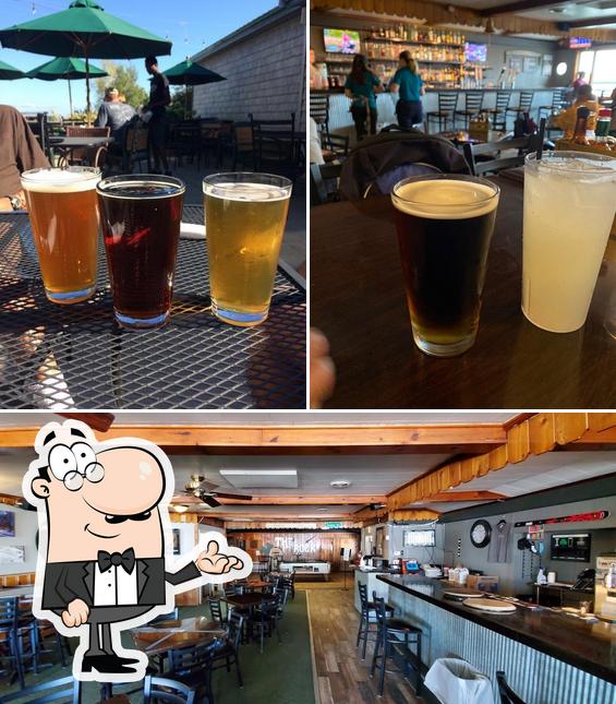 Shamrock Bar & Restaurant in Beaver Island - Restaurant reviews