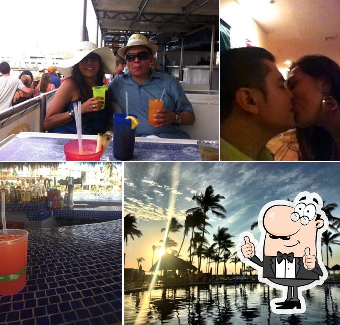 Pool Bar, San José del Cabo - Restaurant reviews
