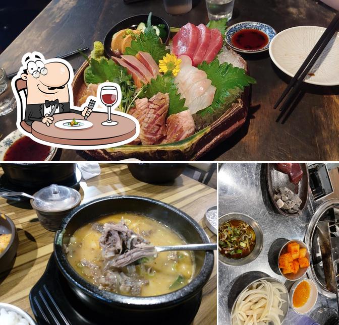 Kyungbok Palace Restaurant Seochon Tteulaeu Gopchang Town, Seul - Menú ...