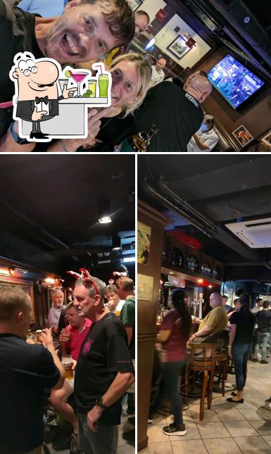 The Queen Victoria pub & bar, Hong Kong - Restaurant reviews
