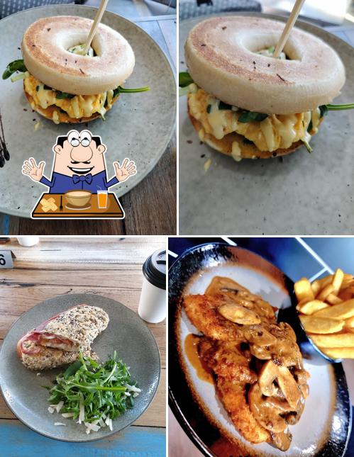 St Ivy Cafe, South Morang - Restaurant menu, prices and reviews