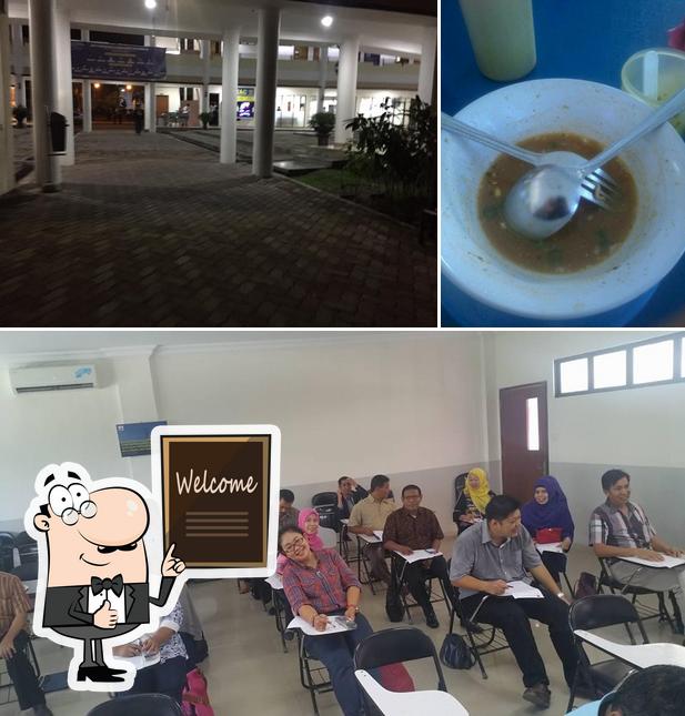 Kantin UIB cafeteria, Batam