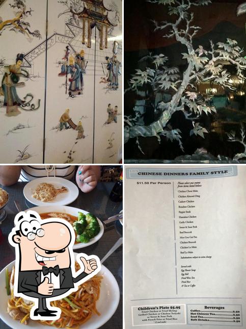 Blue Moon Restaurant in Edmond - Restaurant menu and reviews