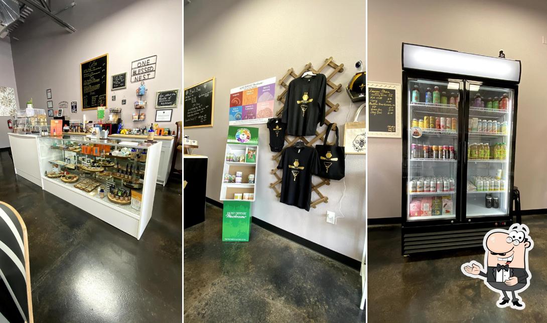 Bee's Wellness Cafe & Juicery in San Antonio - Restaurant reviews