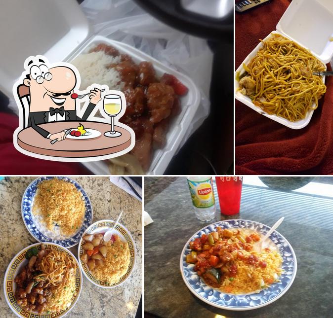 Little Panda Cafe Inc, Athmar Park Shopping Center, 1901 W Mississippi ...