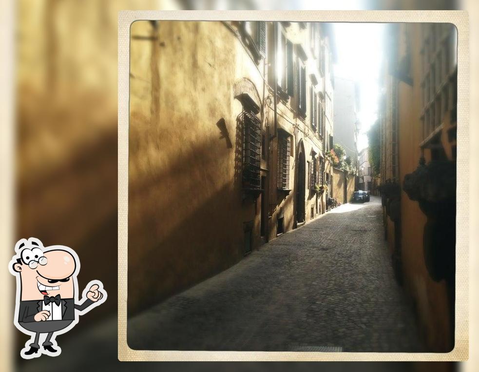 Gallery Cafe, Lucca
