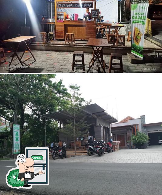 Es Teh Gajah Jumbo, Sragen - Menú del restaurante, precios y reseñas