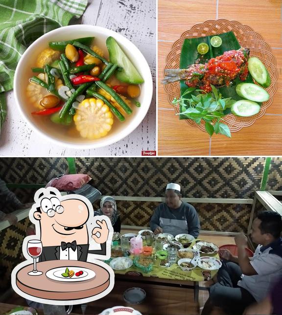 RM Pecak Bandeng Dan Ayam Bakar Hj.Anah - Menú del restaurante, precios ...