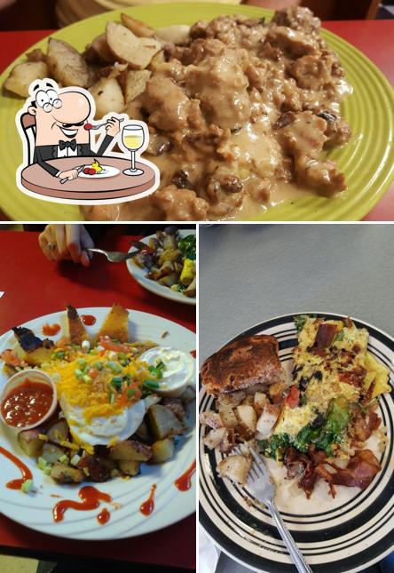 The Yolk Cafe in New London - Restaurant menu and reviews
