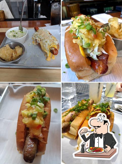 Destination Dogs in Philadelphia - Restaurant menu and reviews
