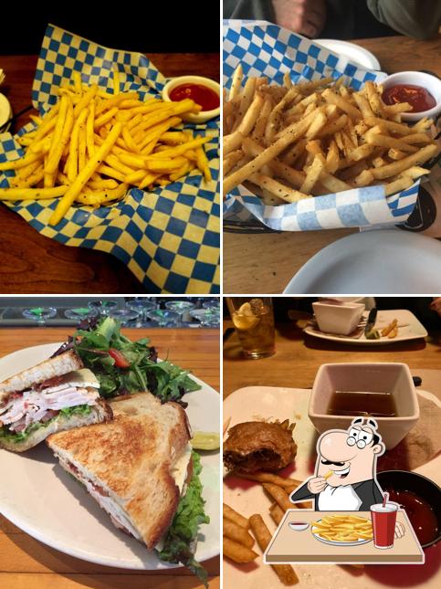 Life Of Riley Tavern, Portland - Restaurant menu, prices and reviews