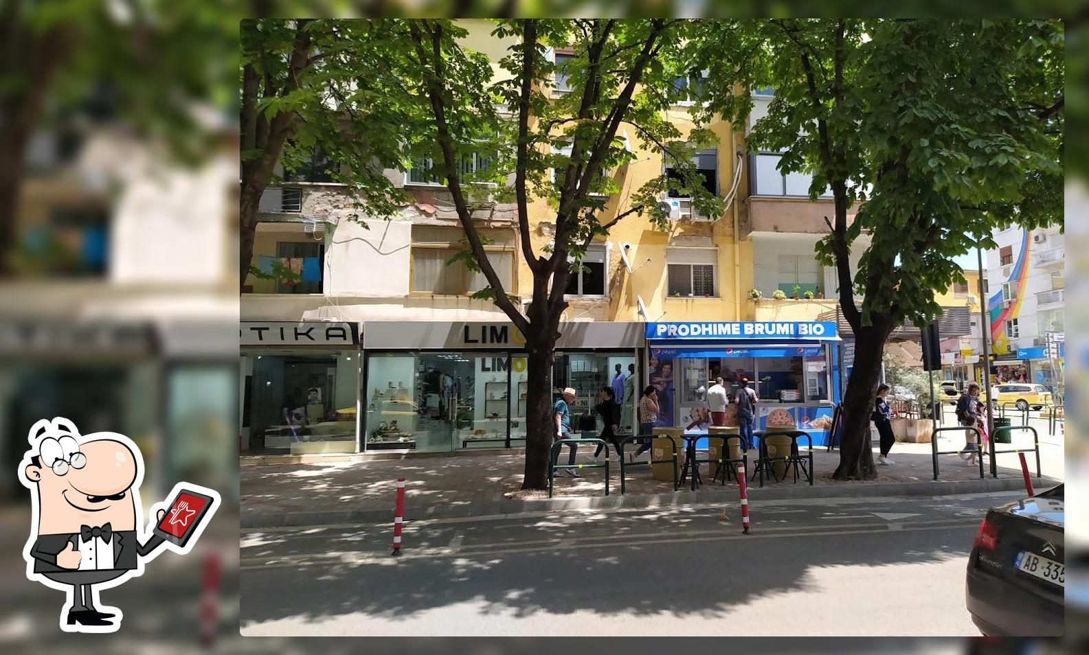 Produkte Prodhime Brumi Bio restaurant, Tirana