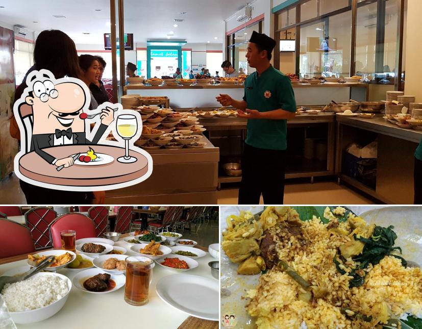 RM Simpang Raya restaurant, Jakarta, Jl. Raya Daan Mogot No.77 ...