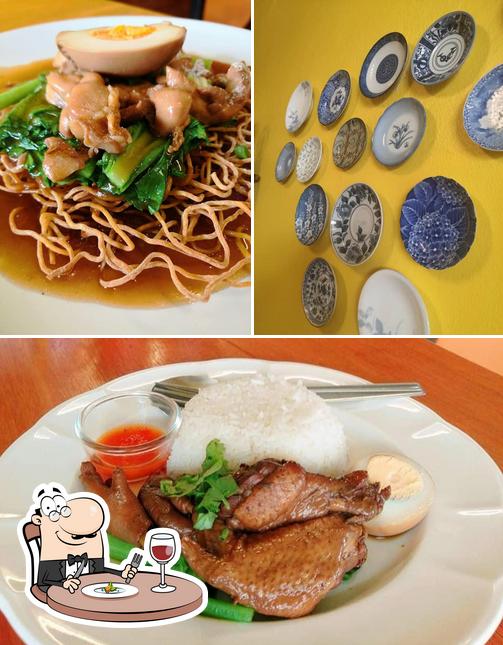 ร้านอาหาร สุรัสษา Suratsa Restaurant 素拉萨 小厨, Pai - Restaurant reviews