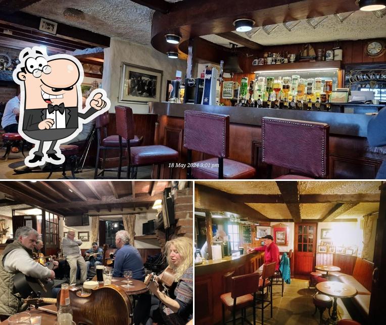 Top 5 pubs & bars in Ardglass, october 2025 - Restaurant Guru
