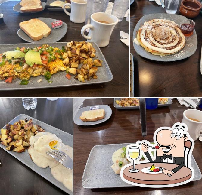 Flip'N Jacks Pancake House & Eatery, Ames - Restaurant menu, prices and ...
