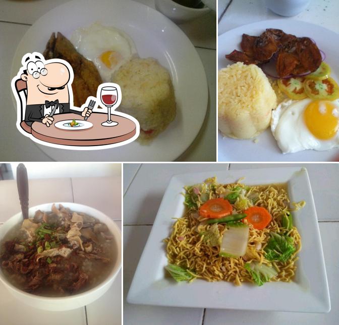 Manoy Lugawan, Taguig, Buendia - Restaurant menu, prices and reviews