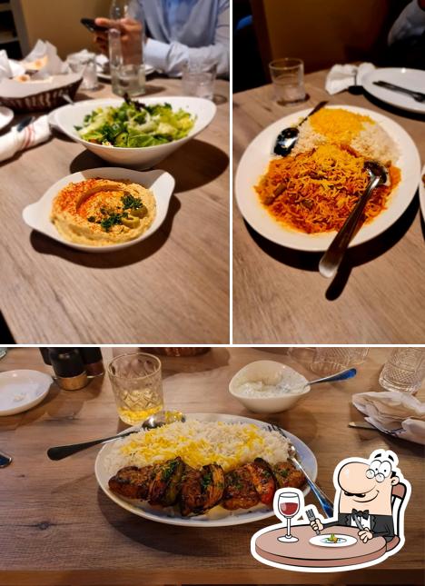 Vala Kitchen, Los Angeles - Restaurant menu, prices and reviews