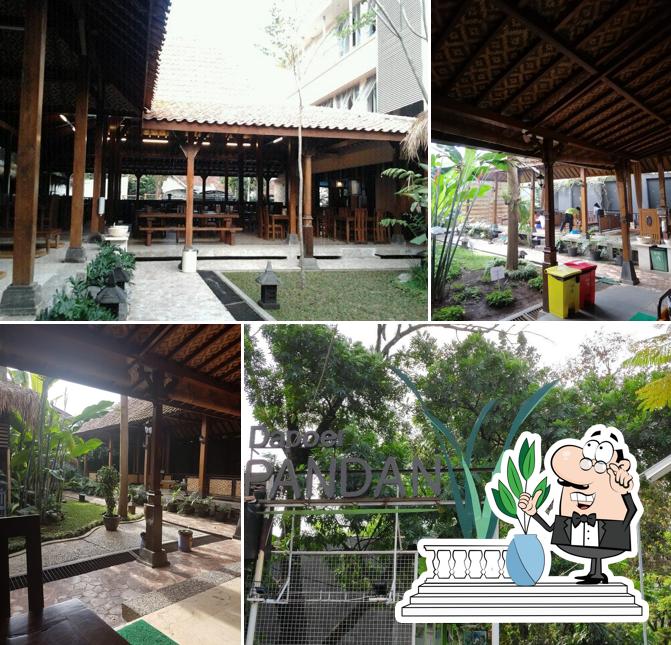 Dapoer Pandan Wangi - Patuha restaurant, Bandung, Jl. Patuha No.38 ...