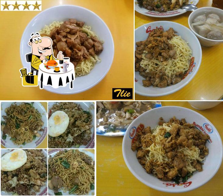 RM Akoen restaurant, Jakarta - Restaurant menu and reviews