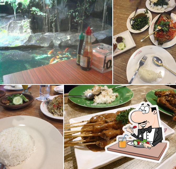 Ayam Bakar Primarasa restaurant, Surabaya, Jl. Ahmad Yani No.166 ...