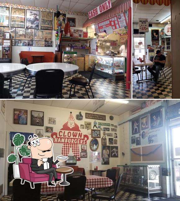 Clown Burger, Haltom City - Restaurant menu, prices and reviews