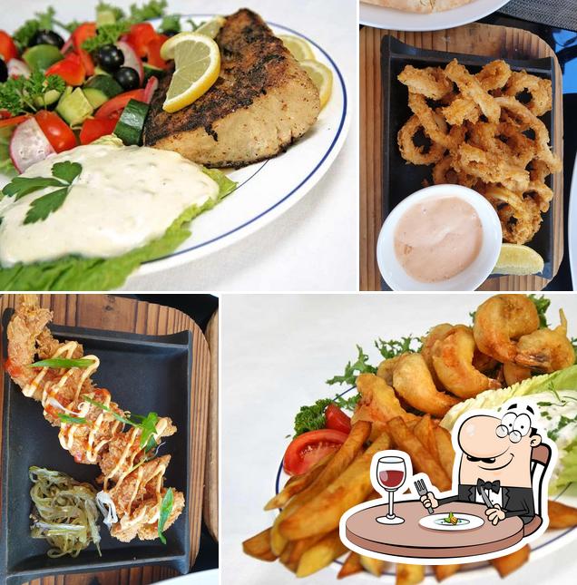 The Plaice Restaurant, Dubai, 68RR+Q9V - Century Village - Opiniones ...