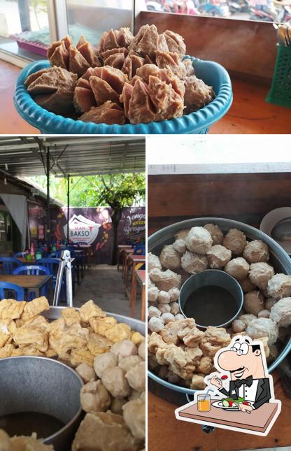 OMAH BAKSO - DENGOK PACIRAN restaurant, Paciran, Jl. Raya Dandeles ...