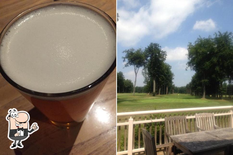 Forest Pines Bar in Scunthorpe