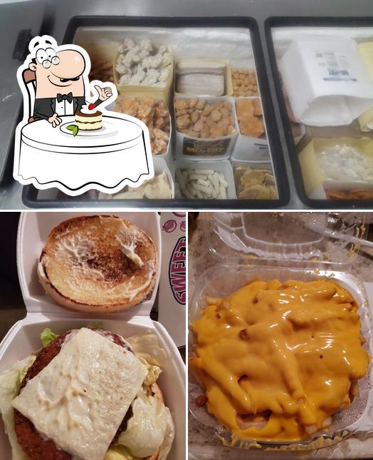 Cfc Crown Fried Chicken, 936 Atwells Ave in Providence - Restaurant ...