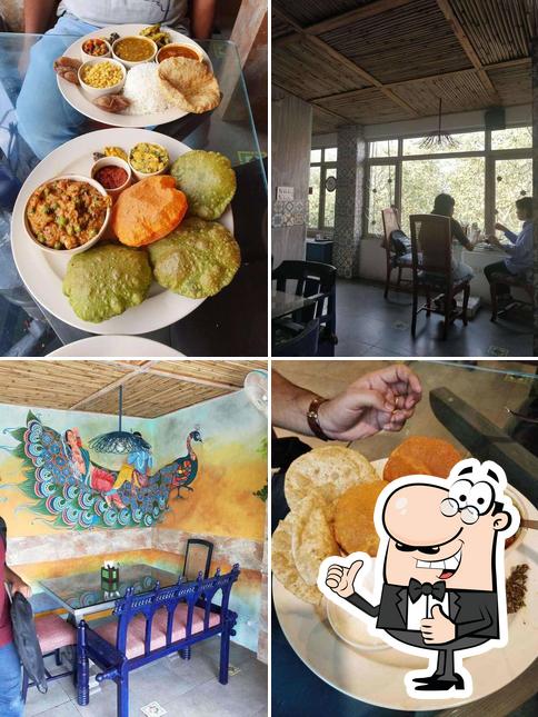 The Potbelly Rooftop Cafe, New Delhi, Top Floor - Restaurant reviews