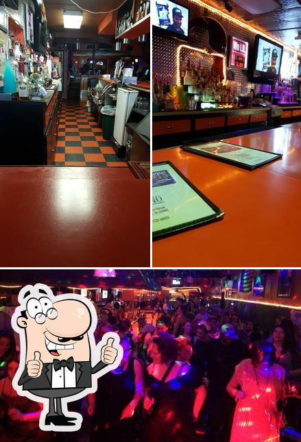 Hot Shots Bar and Grill, Anamosa - Restaurant menu, prices and reviews