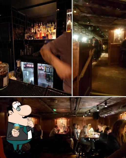The Escapologist Bar in London - Restaurant menu and reviews