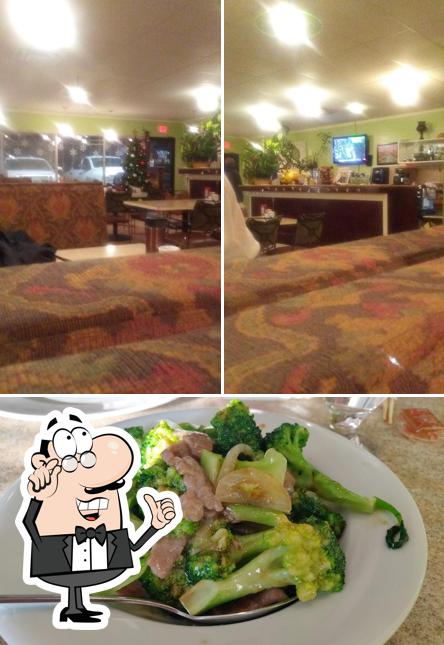 New Red Pepper Cafe, Stony Plain - Restaurant menu, prices and reviews