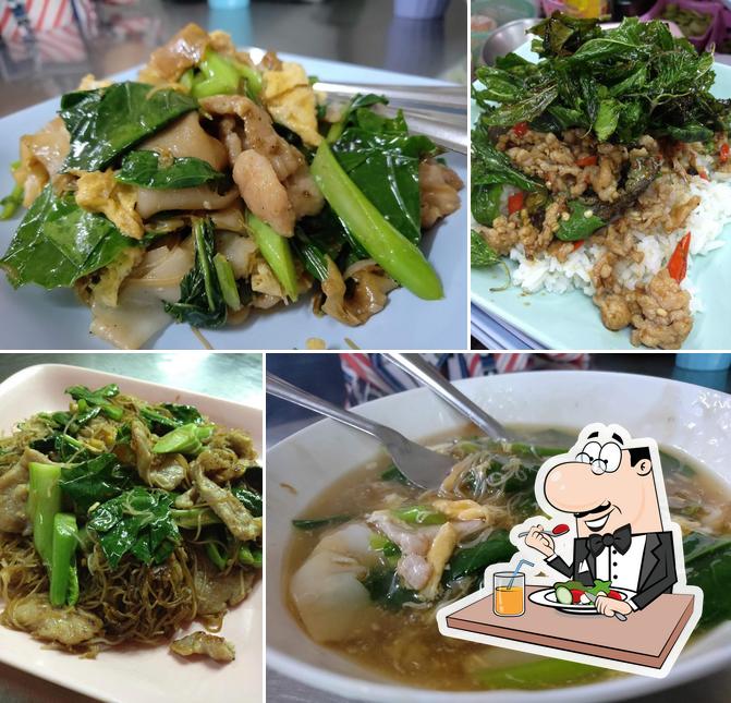 ราดหน้าน้องเมย์ restaurant, Khon Kaen - Restaurant reviews