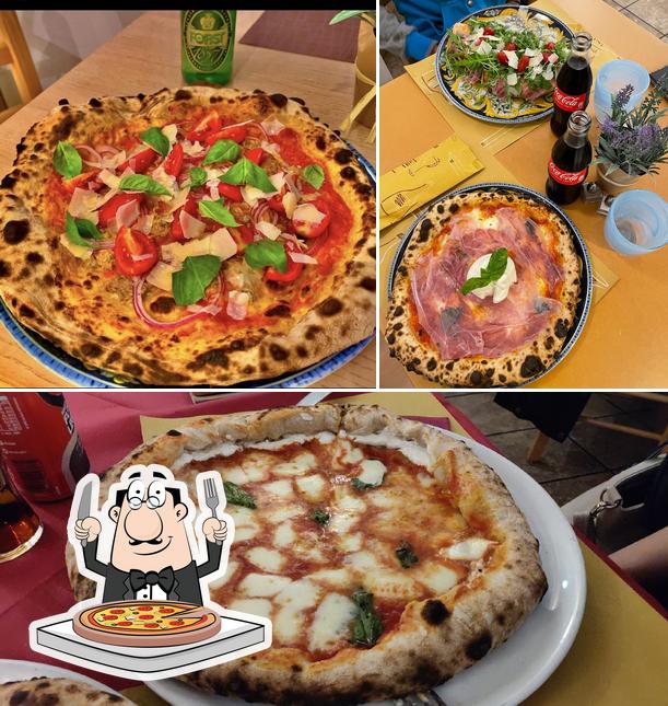 PizzeriaAcquaviva, Italia, Località Acquaviva - Menu e recensioni del ...