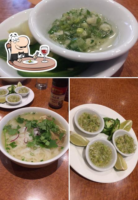 Joy Hing B.B.Q. Noodle, 710 Kearny St in San Francisco - Restaurant ...