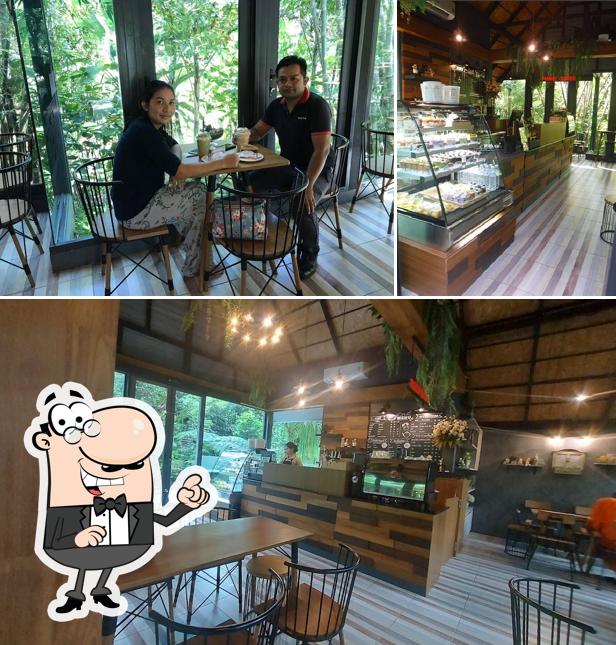 Manee Coffee Since 1960 cafe, Kalai - Restaurant reviews