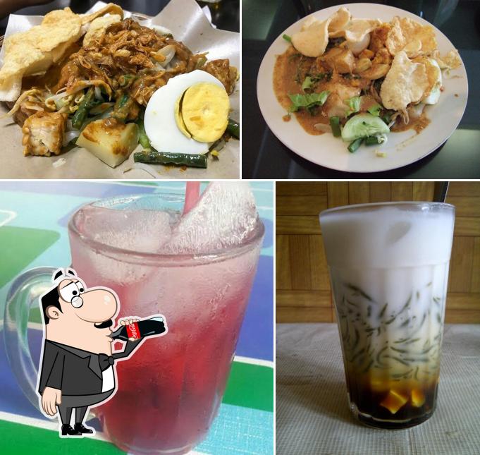 Warung gado gado Mama Raya restaurant, Indonesia - Restaurant reviews