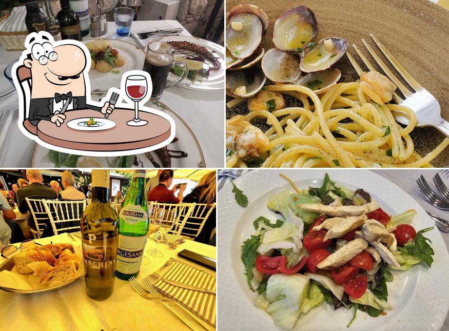 Foreigner's Club, Sorrento - Restaurant menu and reviews