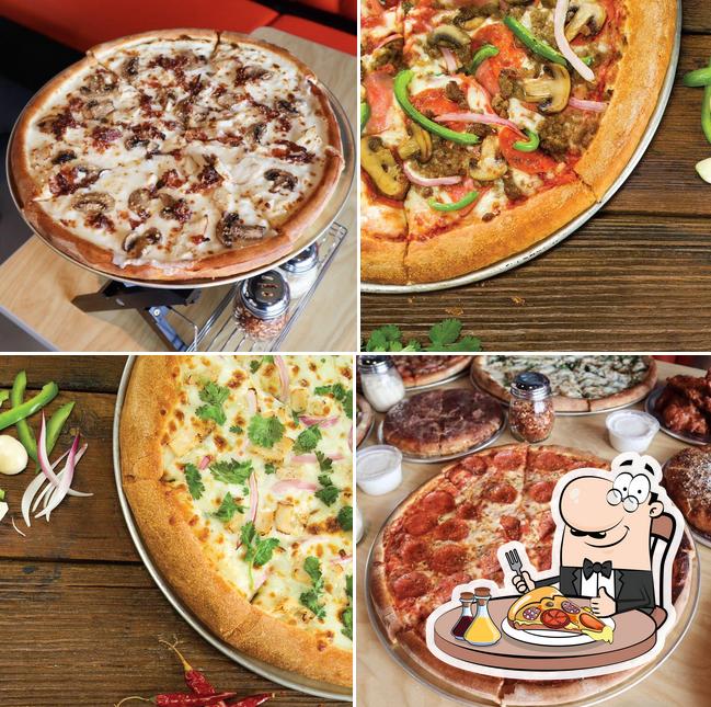 Pizza Patrón, 11228 Airline Dr in Houston - Restaurant menu and reviews