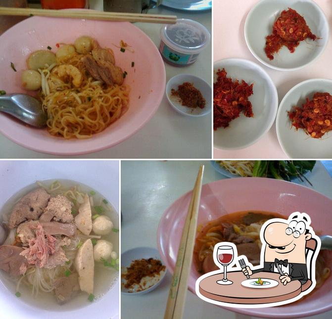 Mueang Loei Pochana restaurant, Mueang - Restaurant reviews