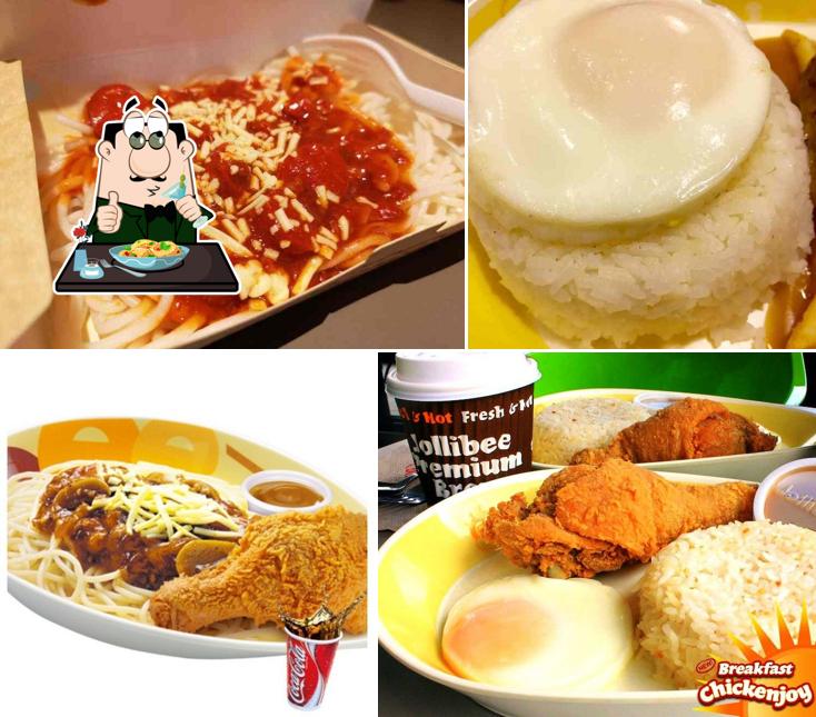 Jollibee Bonifacio Global City, Taguig - Restaurant menu, prices and reviews